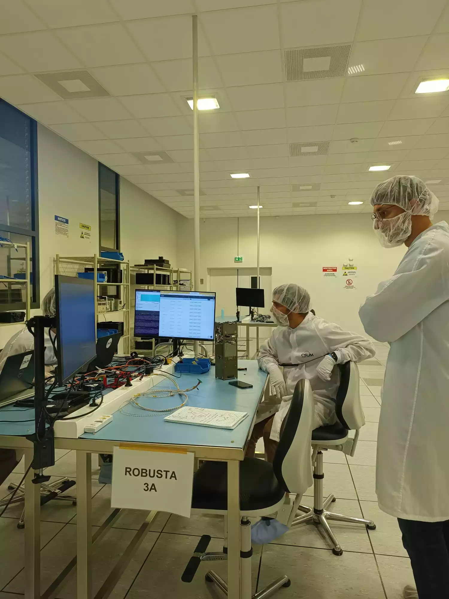 Le CSUM livre son premier cubesat 3U à Arianespace