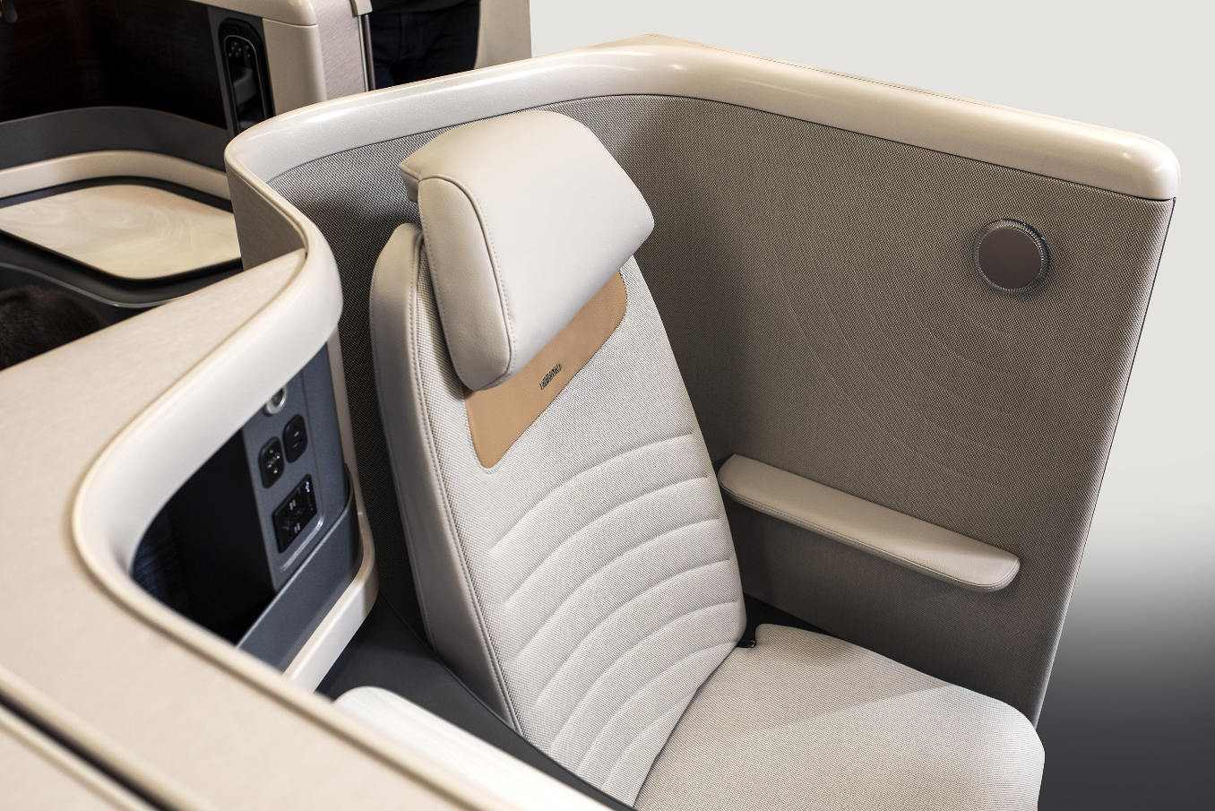 AIX 2019 : Recaro et jetlite s'allient pour un concept de "moodlighting ...