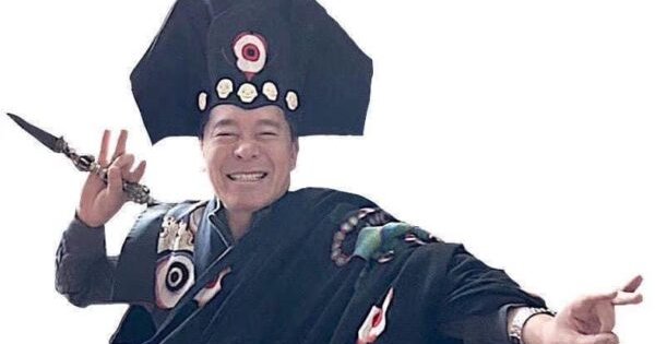 Honoured guest - Khartrül Wangchuk Rin’dzin Rinpoche - Aro gTér Lineage