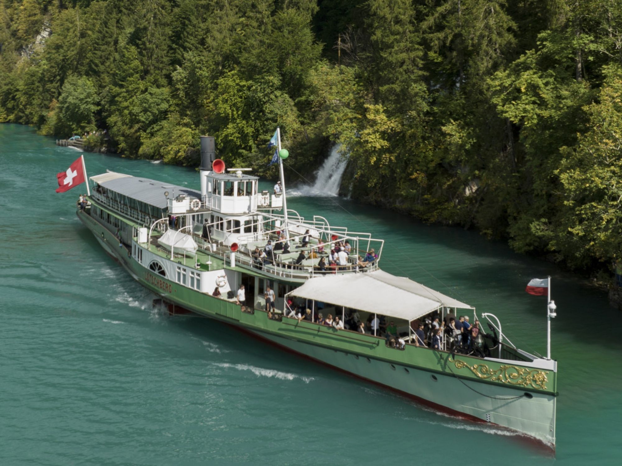 Tiket Kapal Penumpang Interlaken Ost - Giessbachfälle dan Danau Brienz