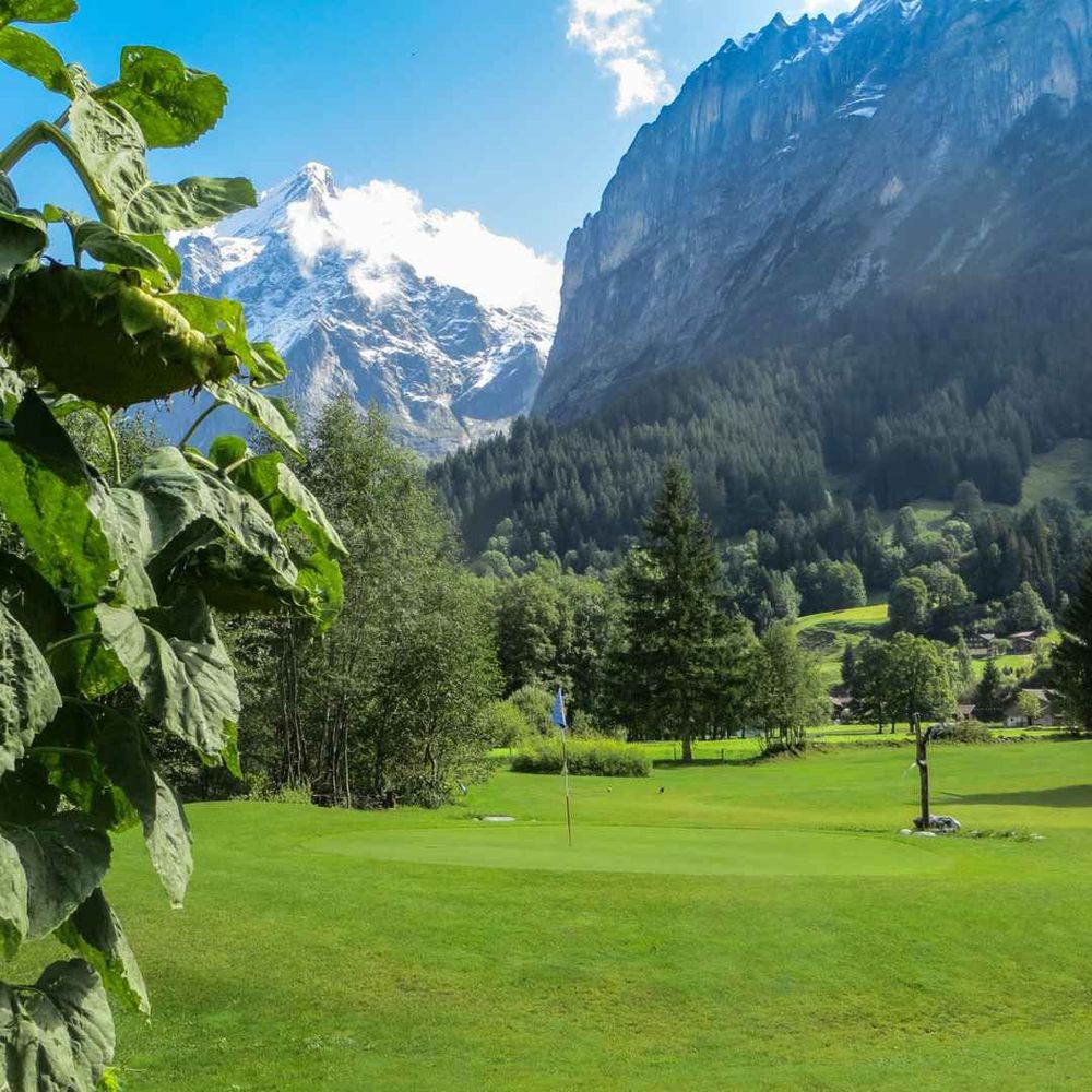 Golf Grindelwald - Spiele am Fusse des Eigers | Swiss Activities
