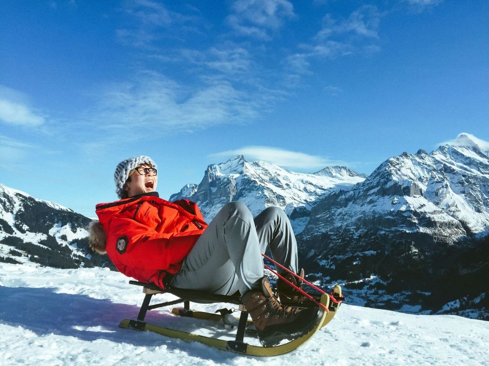 Schlitteln geführte Tour ab Interlaken | Swiss Activities