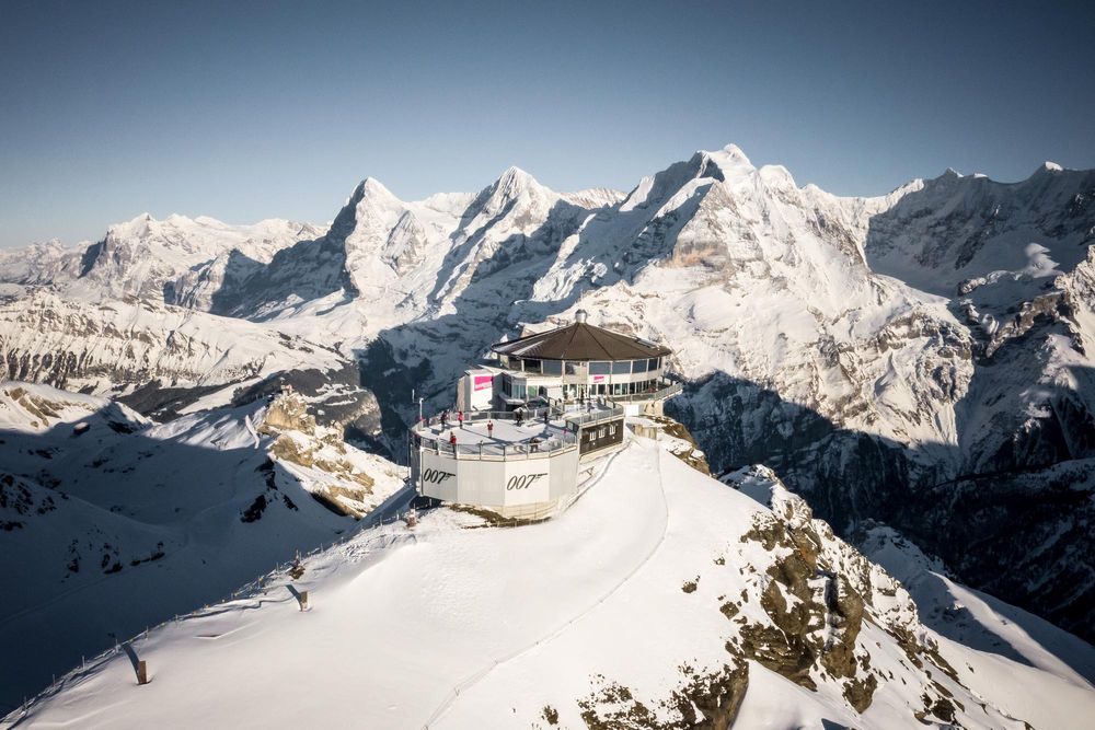 Schilthorn ticket from Mürren or Stechelberg | Swiss Activities