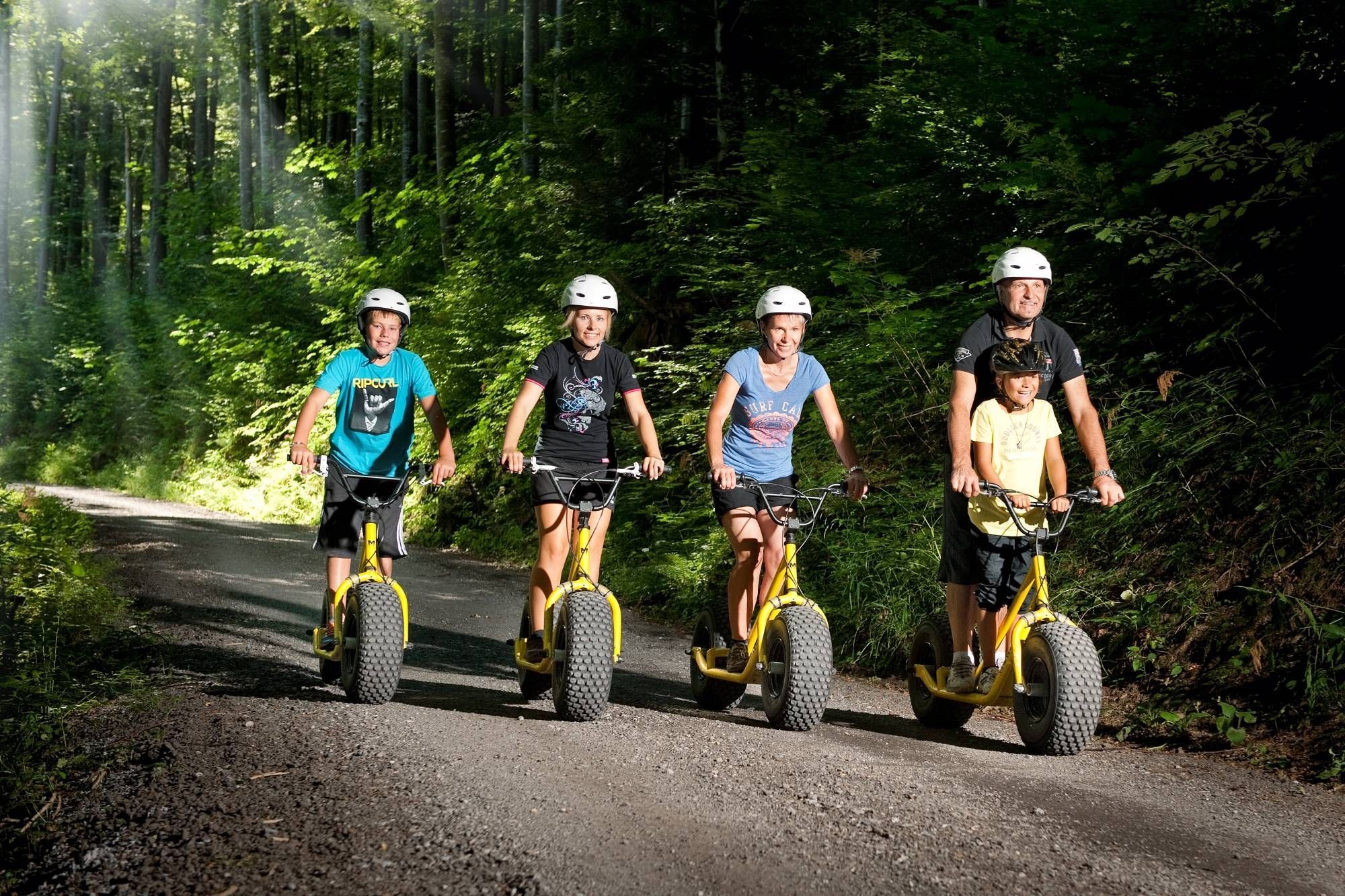 Monster Scooter 2024: Die besten Monster Scooter in der Schweiz