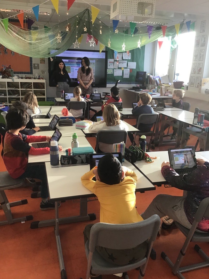 LLIS - EPE: Hour of code