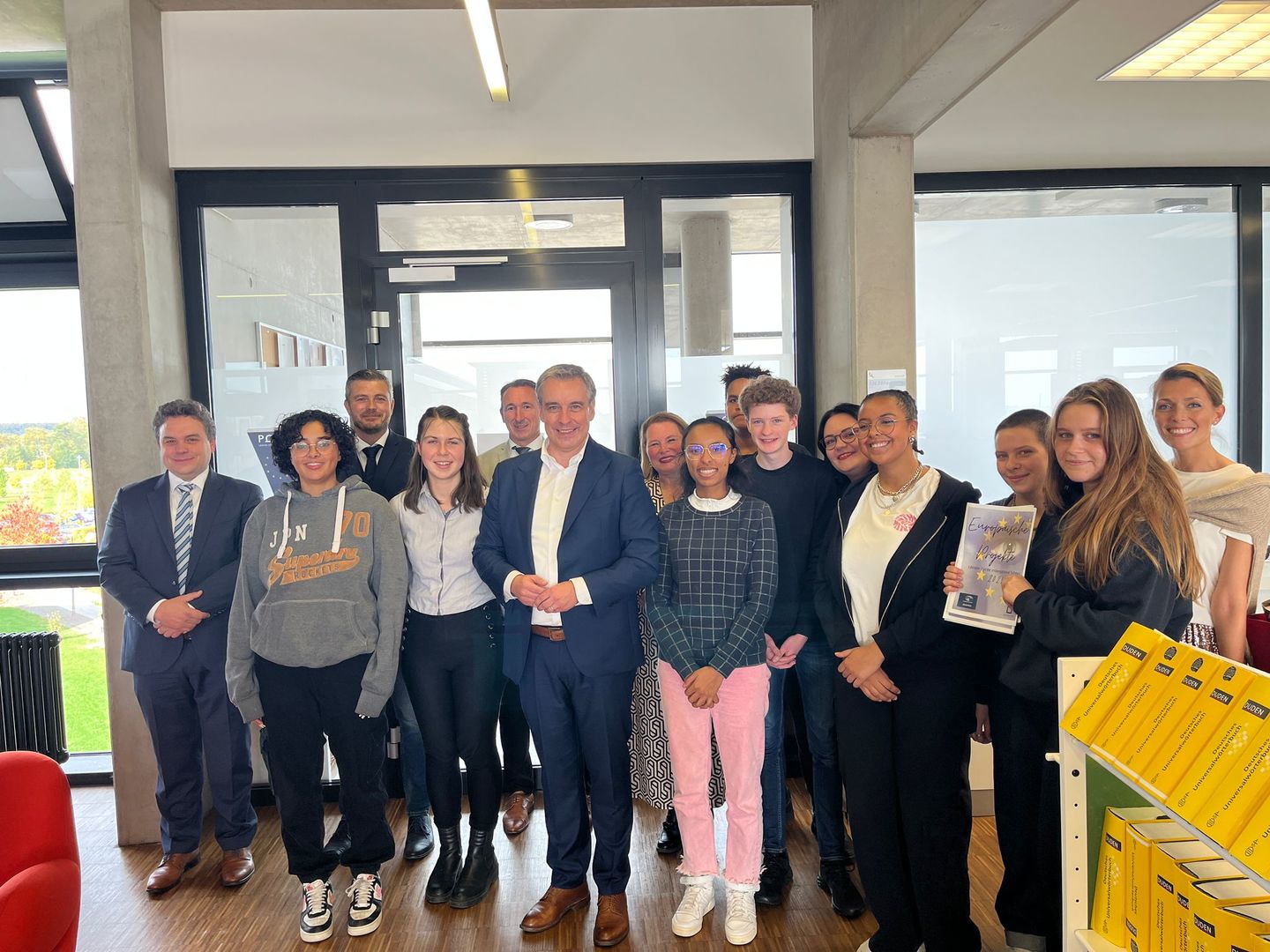 LLIS - Visite de Monsieur le Ministre Claude Meisch