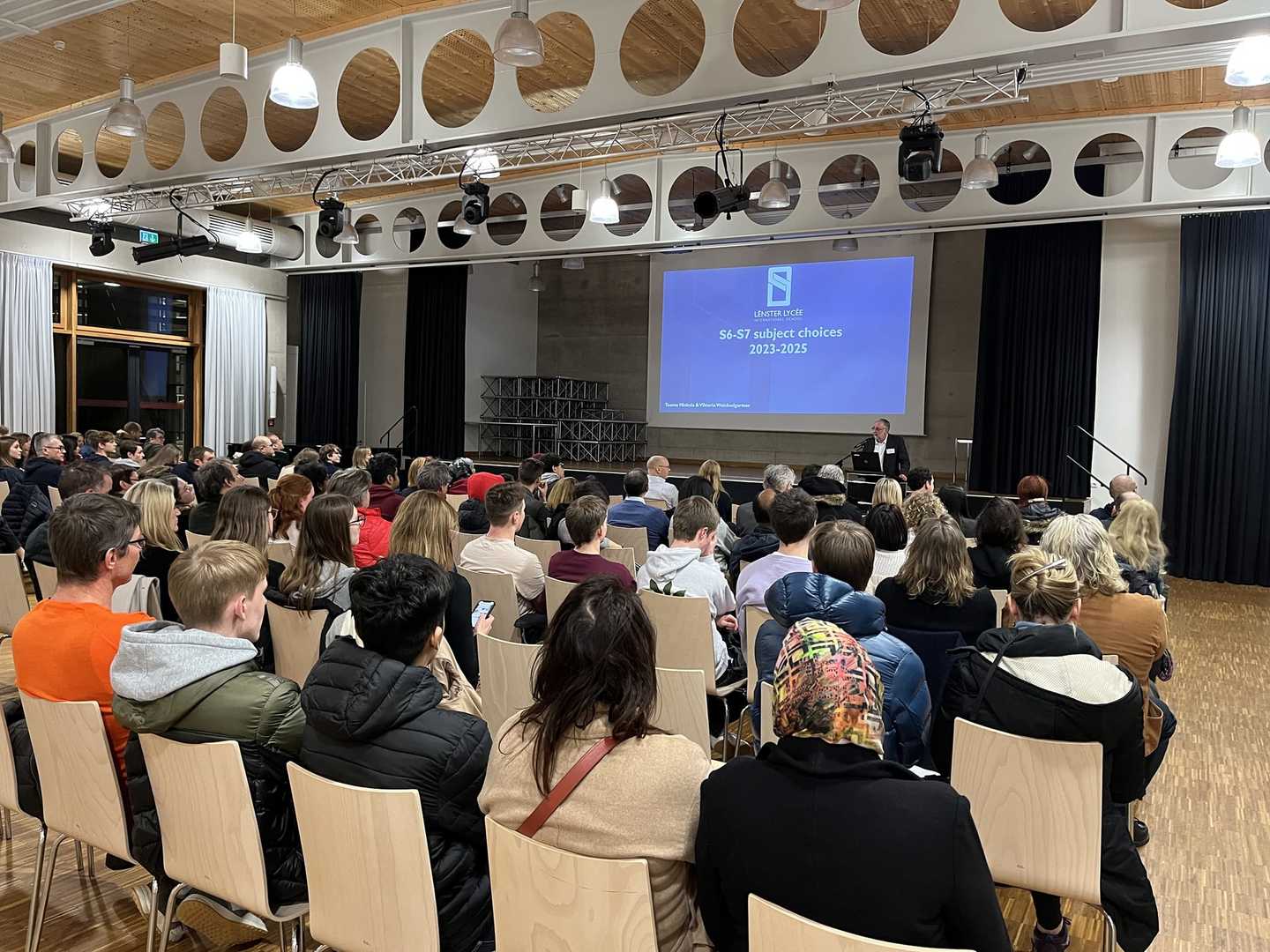 LLIS - ESE S5 - Parents info evening for the European Bac