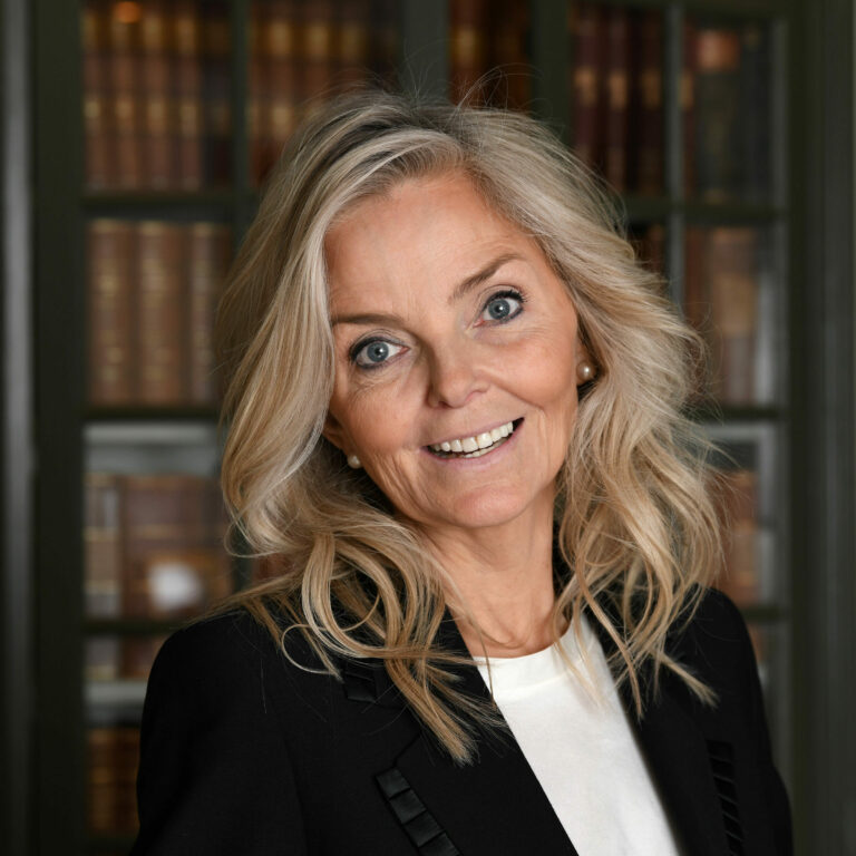 Kontakt | Juristfirman Öfver AB