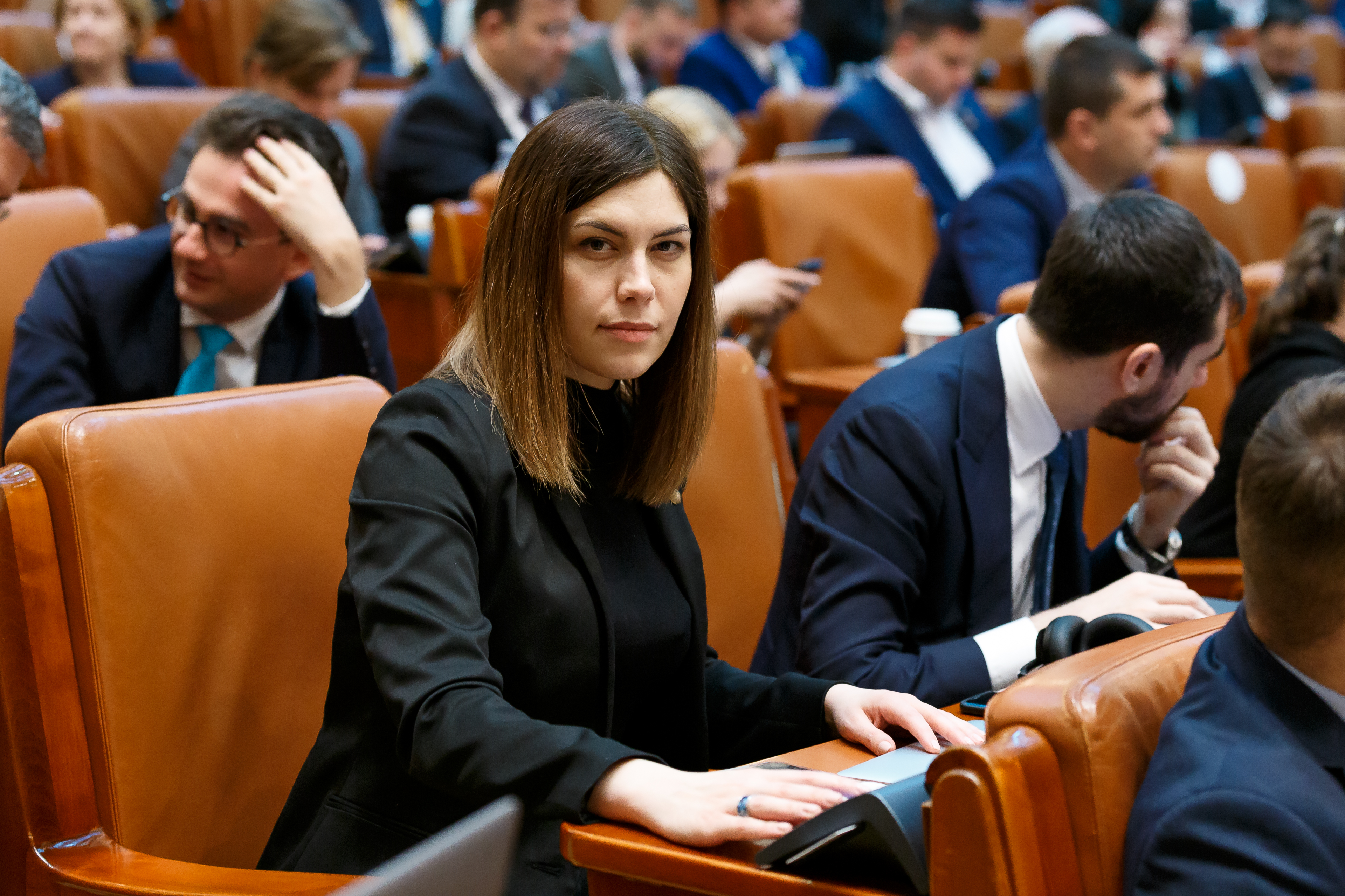 Cristina Prună: Accesul salariaților la REVISAL, amânat de Guvern până ...