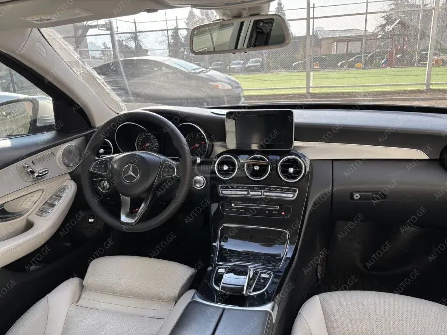 იყიდება Mercedes-Benz, C Class, C 300 2.0 2015 განბაჟებული