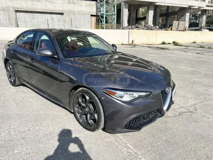 იყიდება Alfa Romeo, Giulia 2.0 2018 განბაჟებული