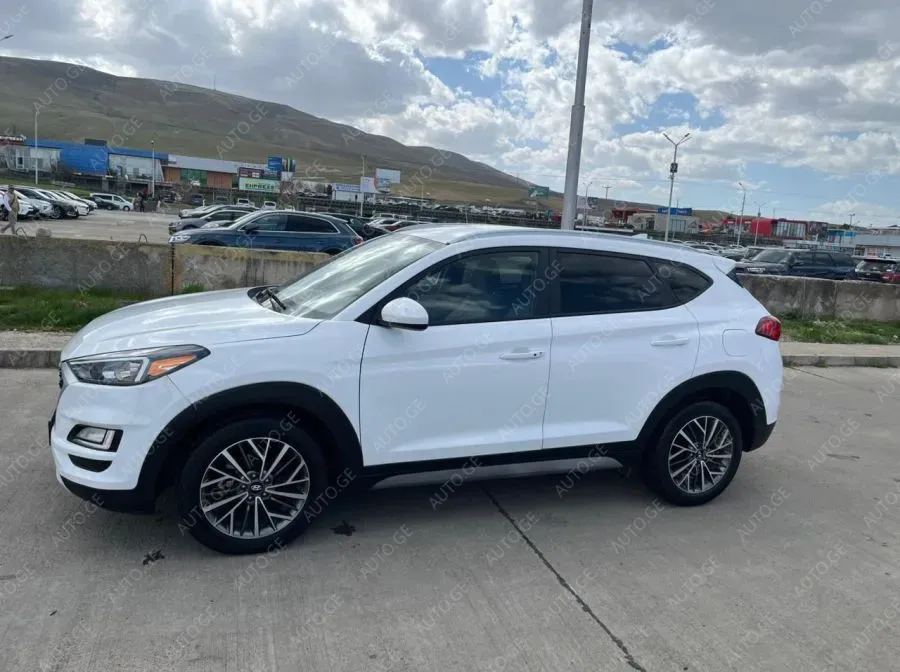 Sale Hyundai Hyundai, Tucson 2.4 2019 Customs Passed