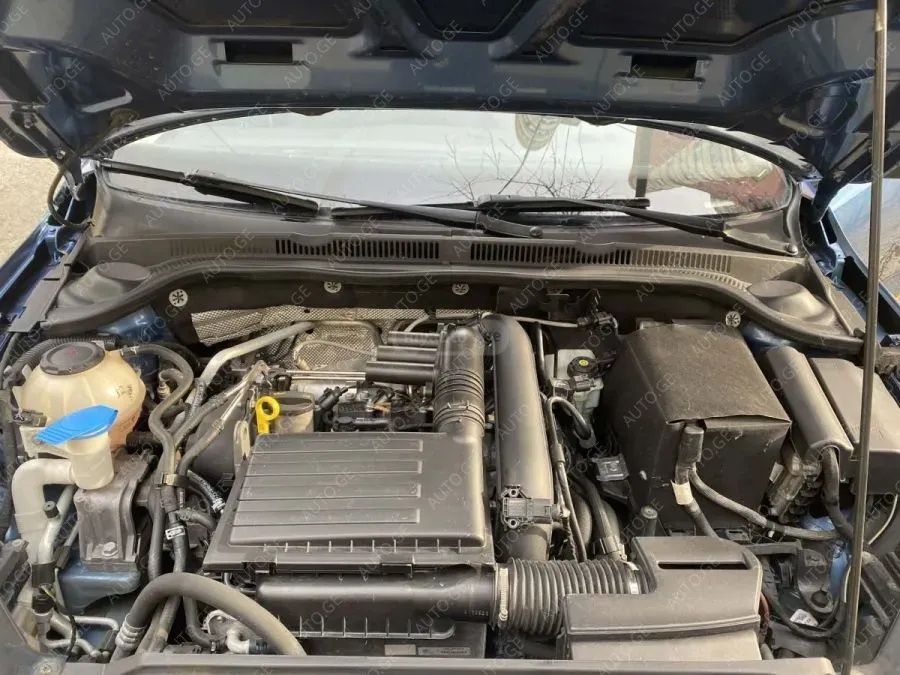 იყიდება Volkswagen, Jetta 1.4 2018 განბაჟებული
