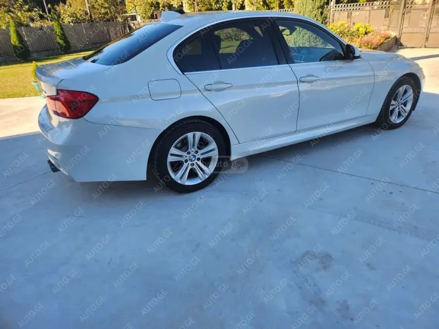 იყიდება BMW, 3 Series, 330 2.0 2018 განბაჟებული