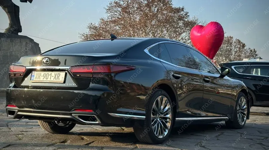იყიდება Lexus , LS series, LS 500 3.5 2021 განბაჟებული